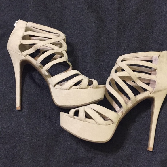 JustFab | Shoes | Justfab Heels Delft | Poshmark